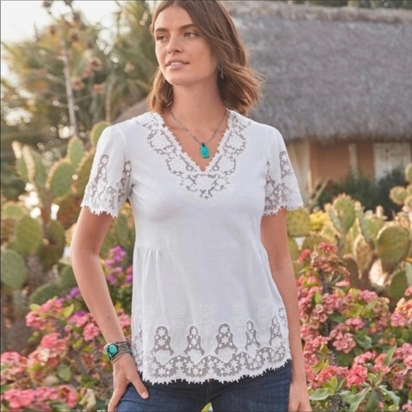 Sundance | Tops | Sundance White Lace Trim Short Sleeve Tee Shirt Top ...